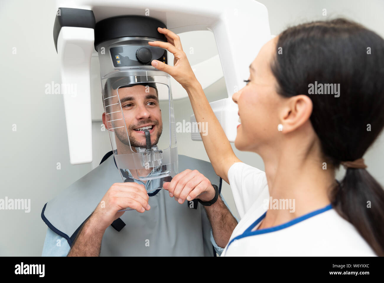 Dental panoramic x ray hi-res stock photography and images - Alamy