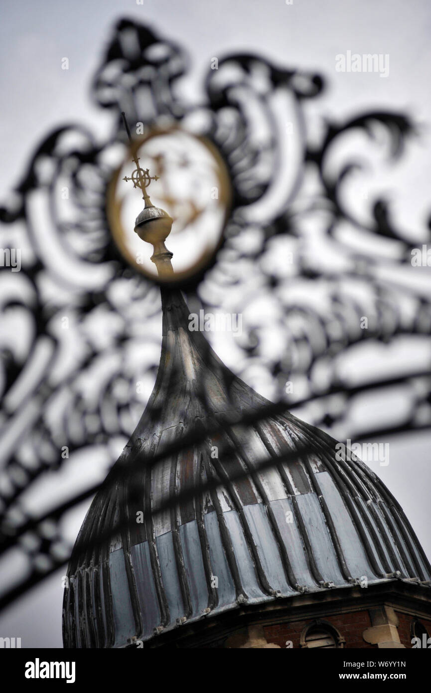 dome top through top of wrought iron decorative entrance gate Stock ...