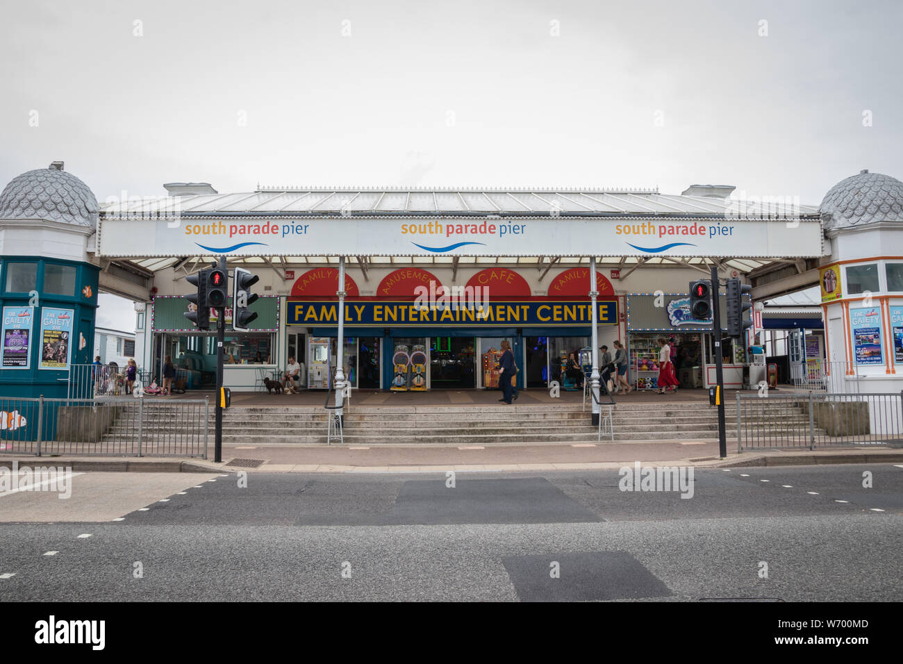 Amusement arcade southsea hi-res stock photography and images - Alamy