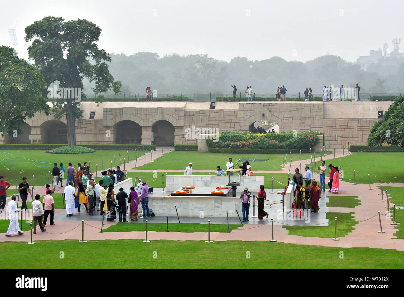 Lon 77 24995000 hi-res stock photography and images - Alamy