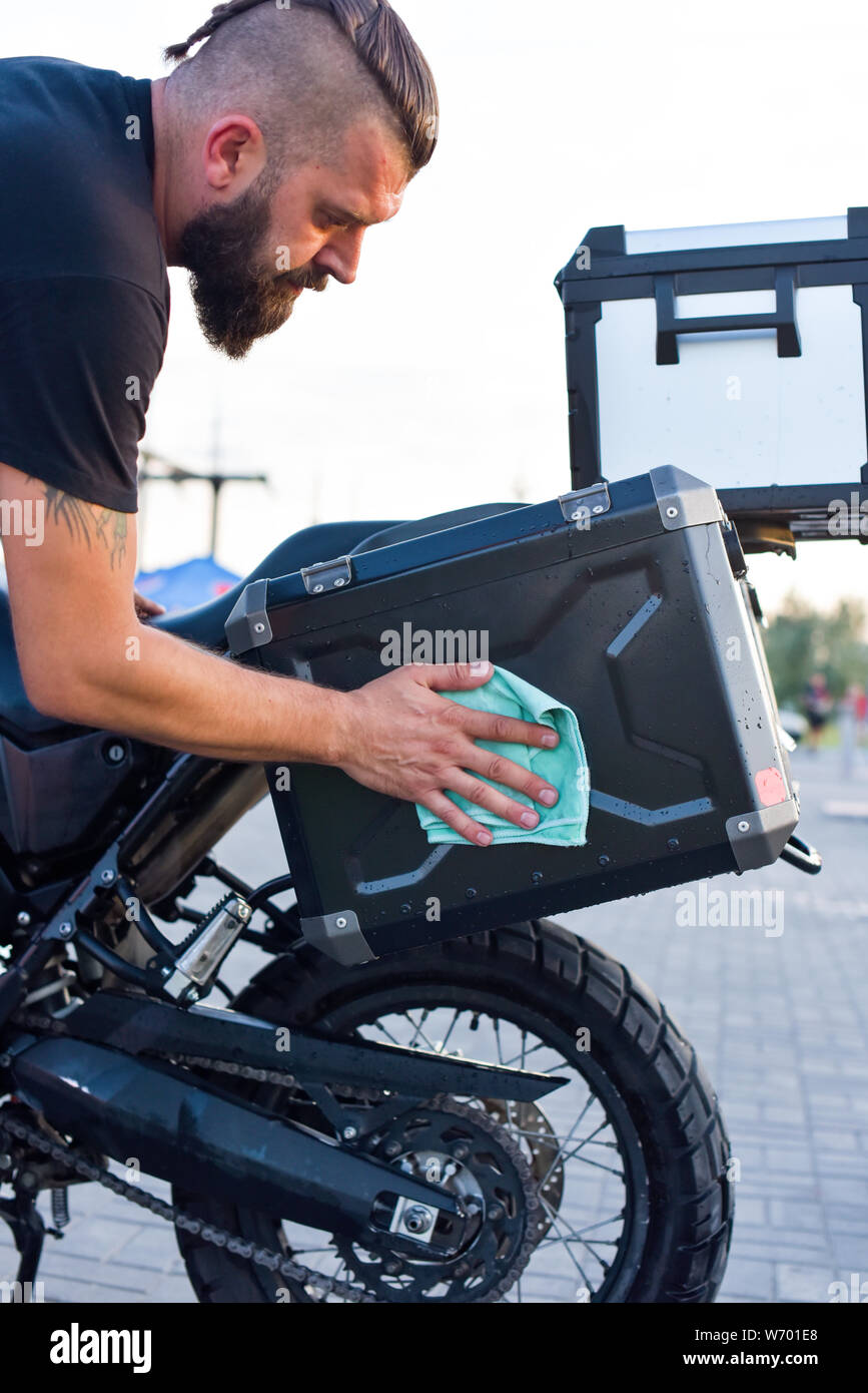 Motorcycle Car Wash Motorcycle Big Bike cleaning with foam injection ...