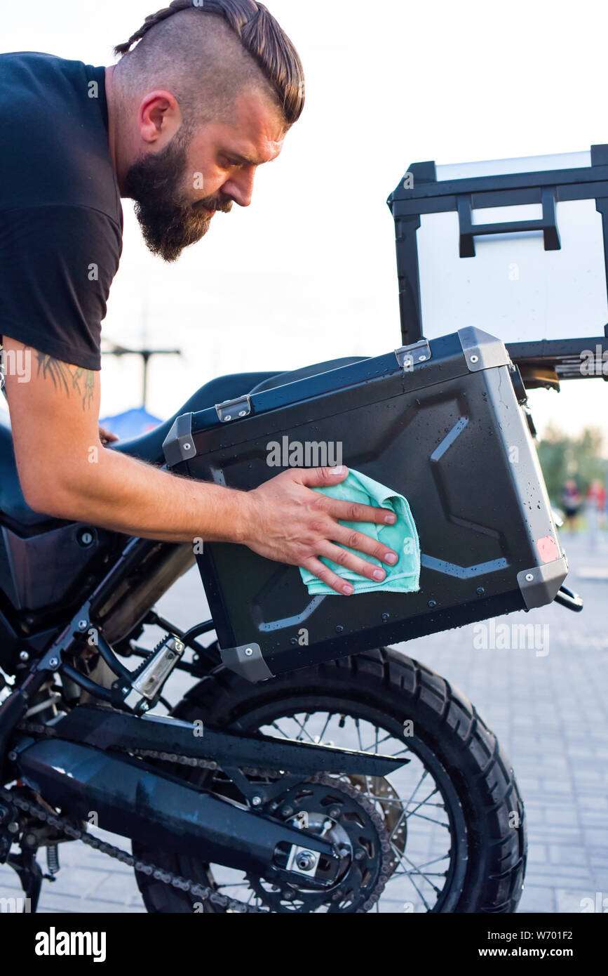 Motorcycle Car Wash Motorcycle Big Bike cleaning with foam injection ...