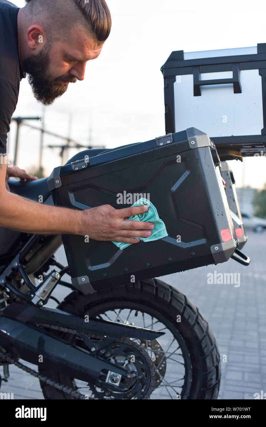 Motorcycle Car Wash Motorcycle Big Bike cleaning with foam injection ...