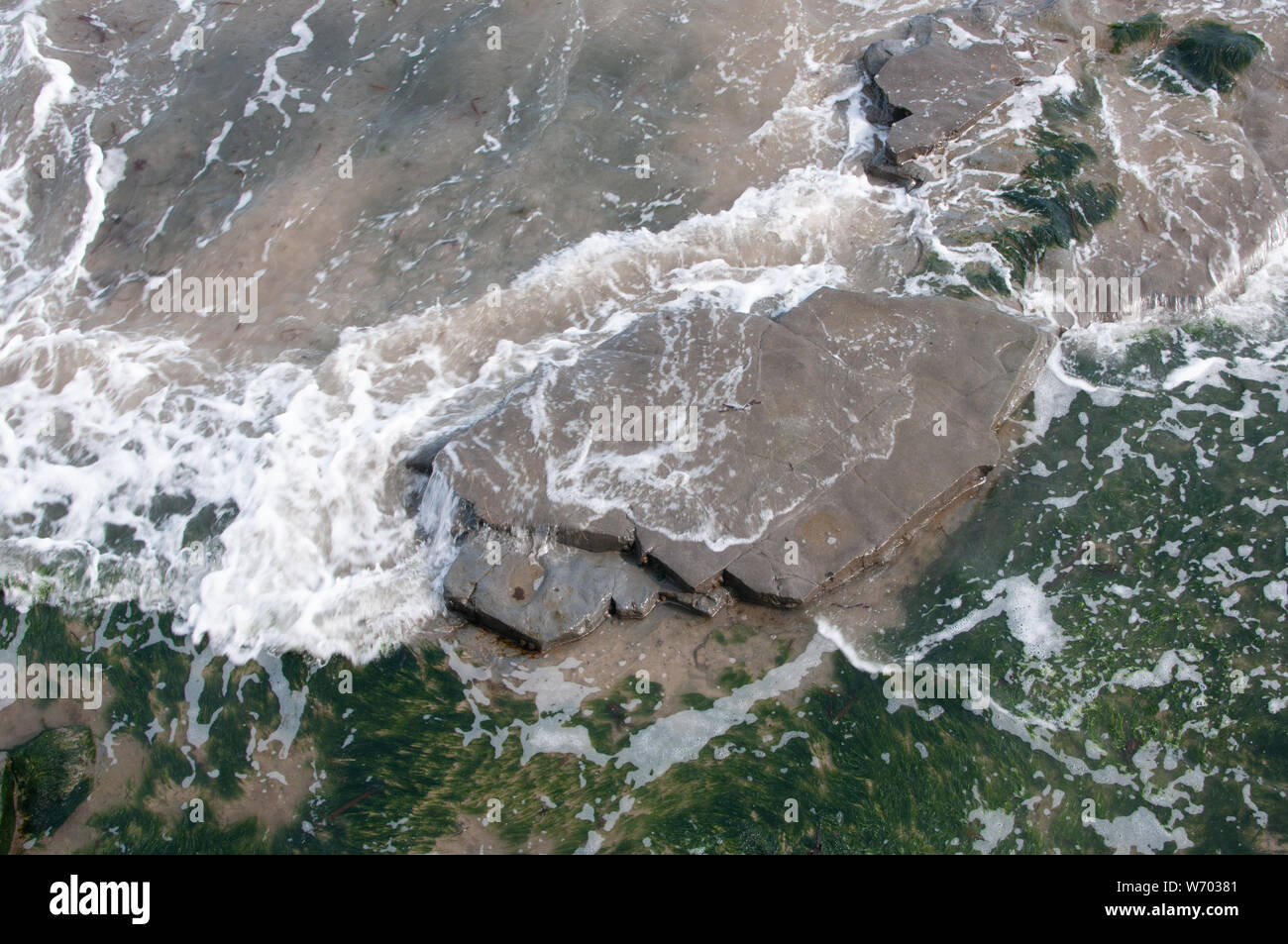 sea and rocks Lyme Regis Dorset Stock Photo - Alamy