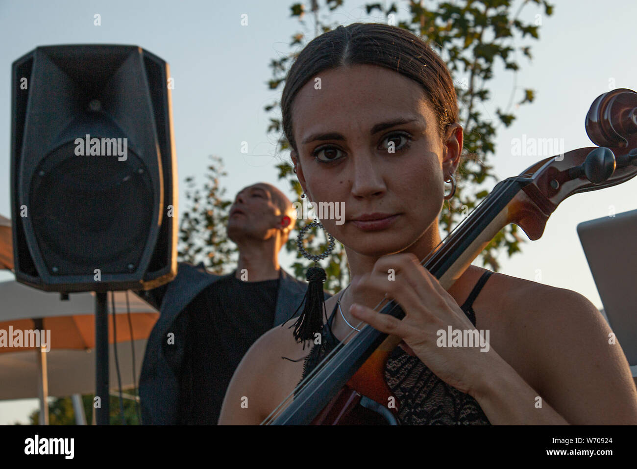 Virginia Raggi inaugurates the Tiberis beach Stock Photo - Alamy
