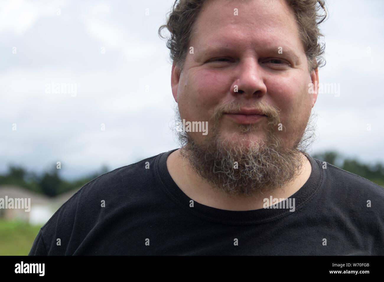 Smirking hi-res stock photography and images - Alamy