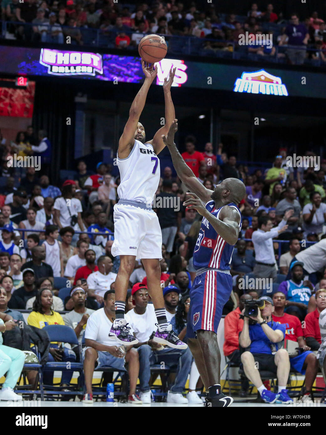 Saturday Aug 3 - Ghost Baller's Alex Scales shoots jump shot during the ...