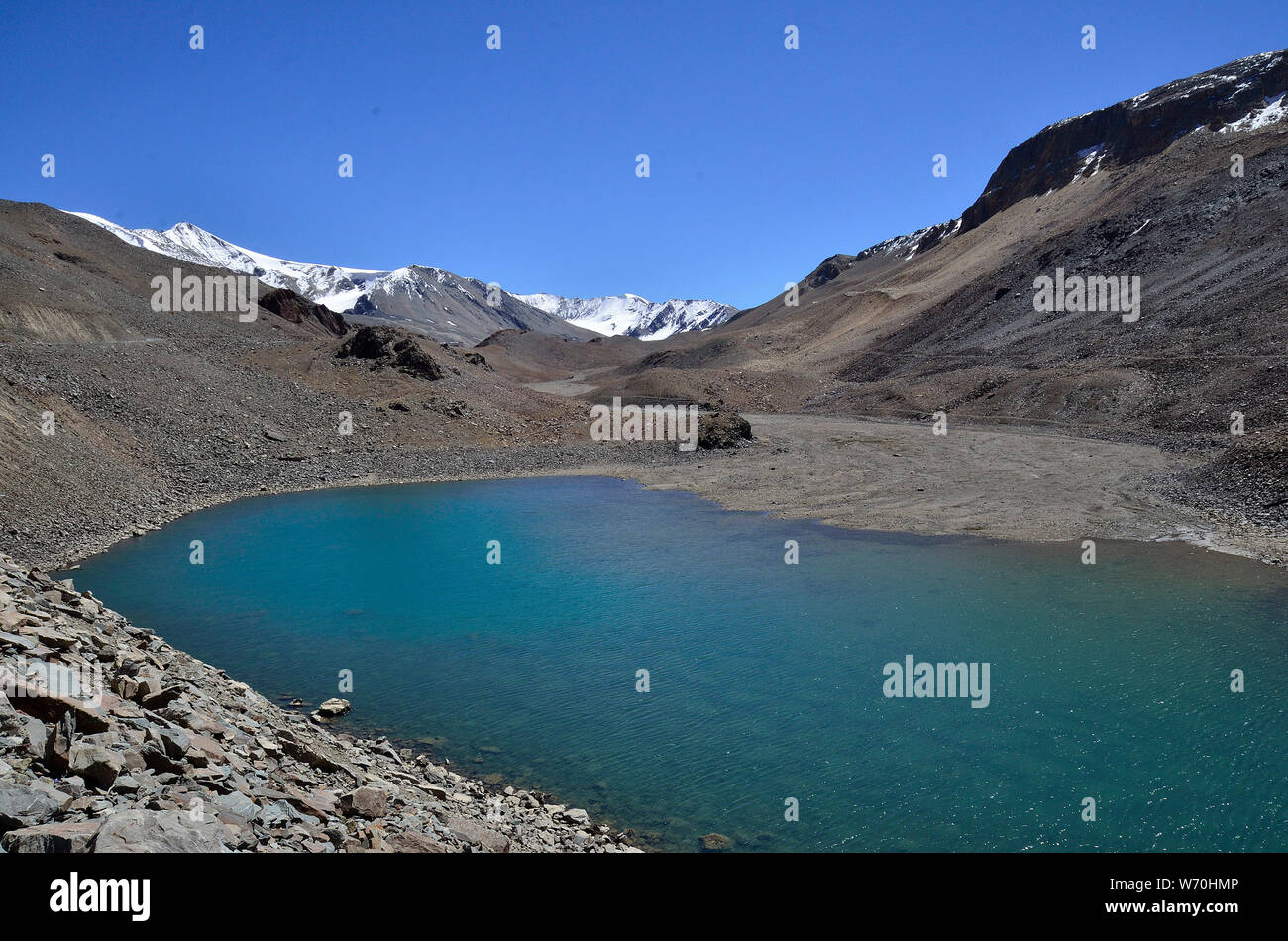 Suraj Tal, Barlacha La, Himachal Pradesh, India Stock Photo - Alamy