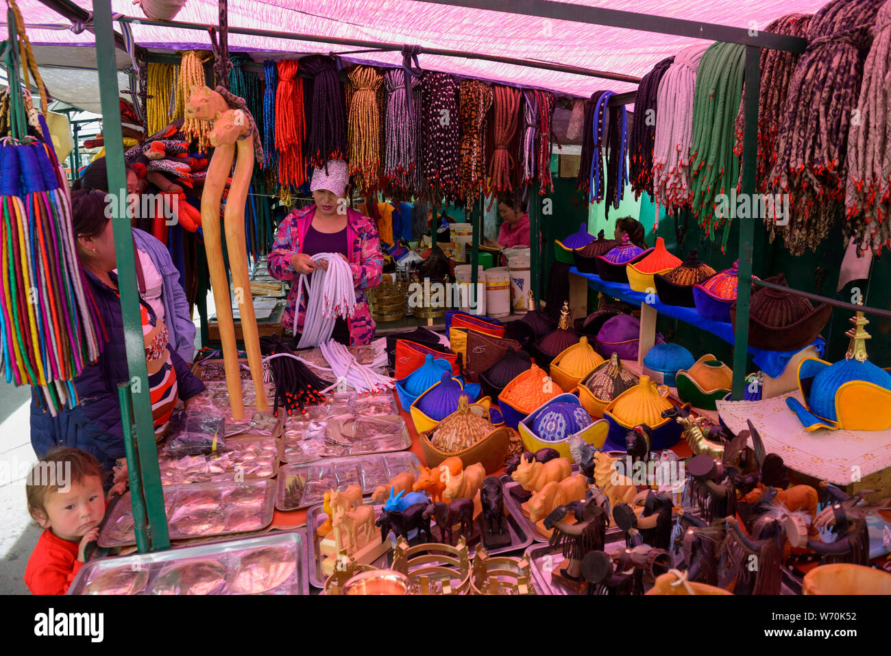 Market ulaanbaatar mongolia hi-res stock photography and images - Alamy