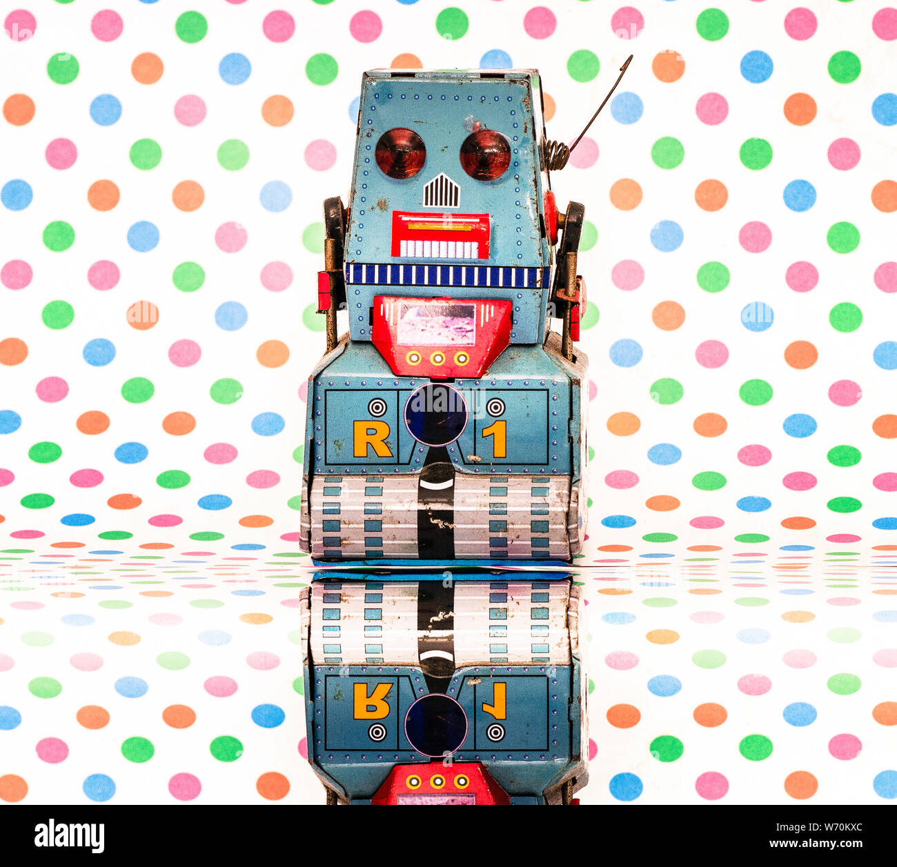 Dot bot hi-res stock photography and images - Alamy