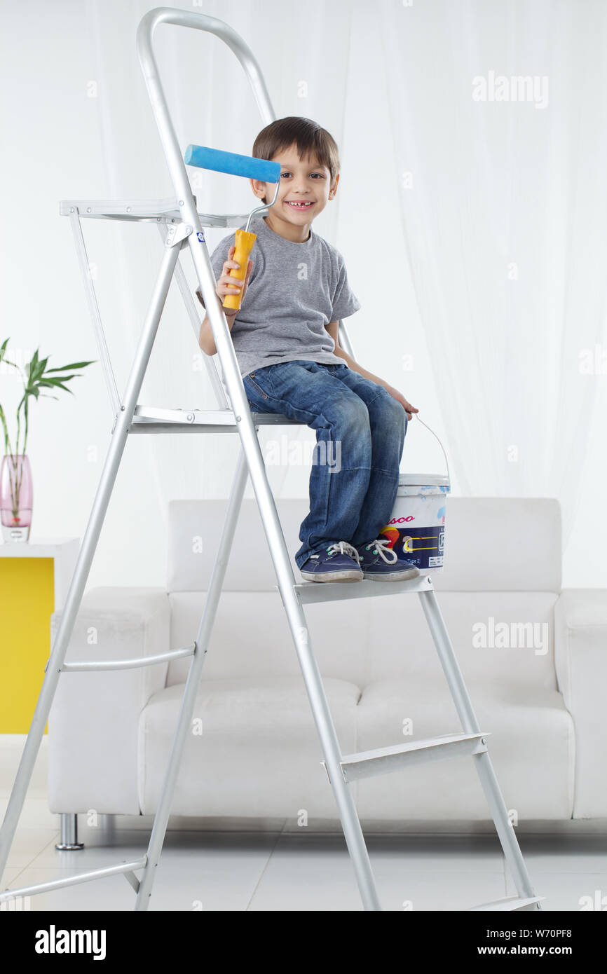 Holding step ladder hi-res stock photography and images - Alamy