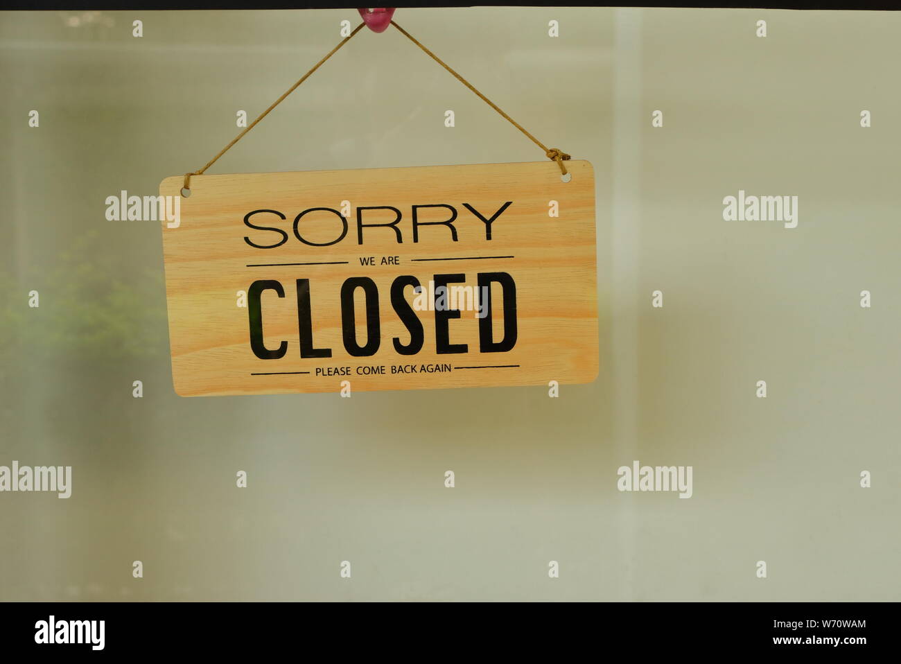 Hanging glass hi-res stock photography and images - Alamy