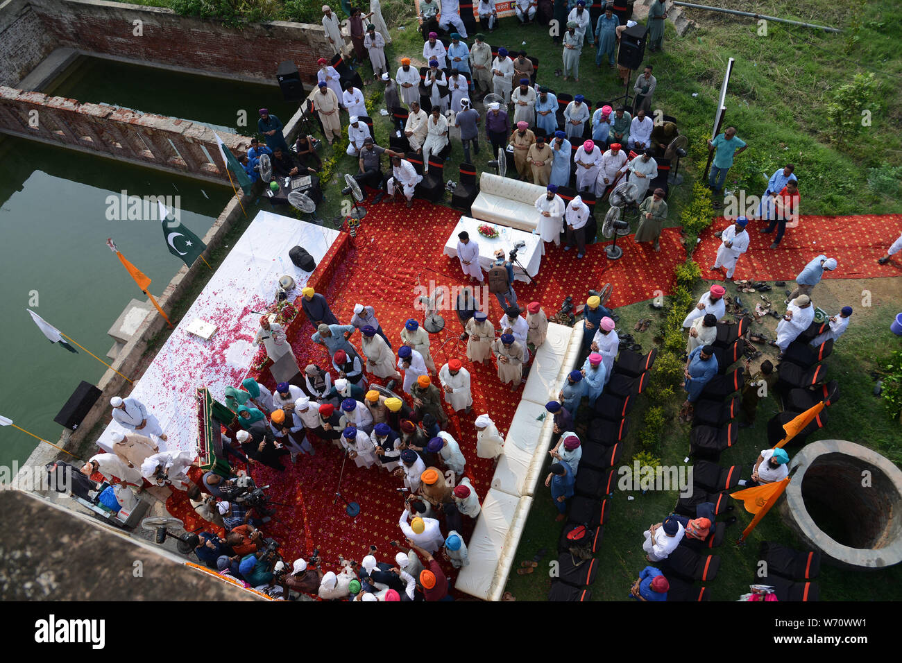 Jhelum, Pakistan. 02nd Aug, 2019. Sikh pilgrims from across the ...