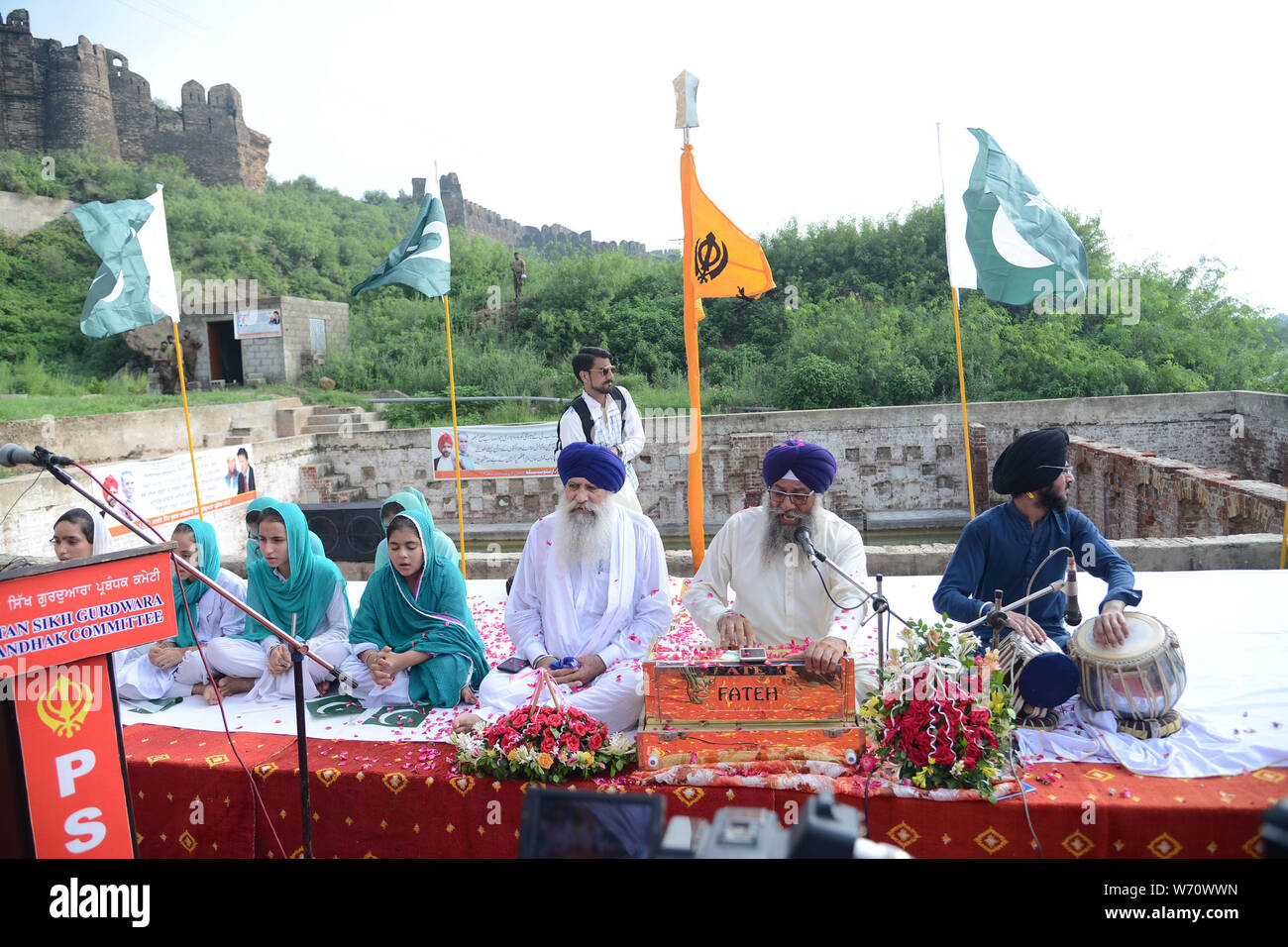 Jhelum, Pakistan. 02nd Aug, 2019. Sikh pilgrims from across the ...
