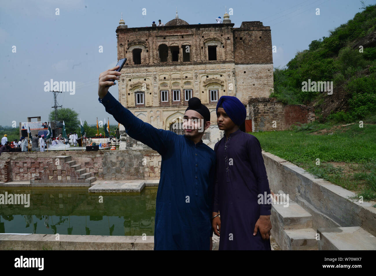 Jhelum, Pakistan. 02nd Aug, 2019. Sikh pilgrims from across the ...