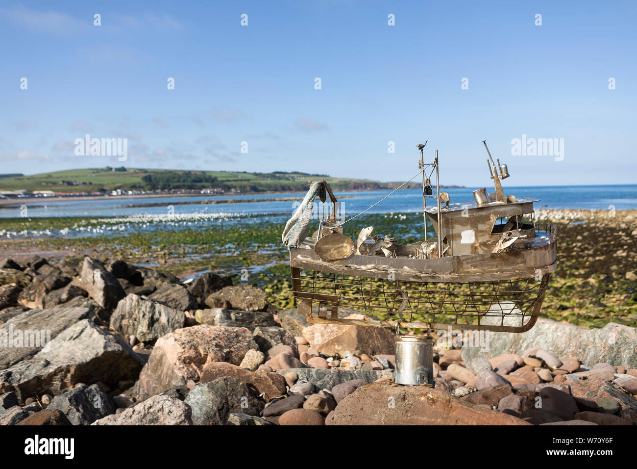 Shipwreck in scotland hi-res stock photography and images - Alamy