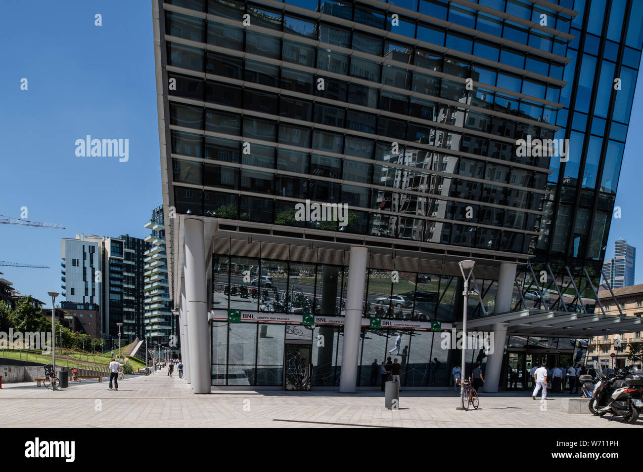 Bnl bank italy hi-res stock photography and images - Alamy