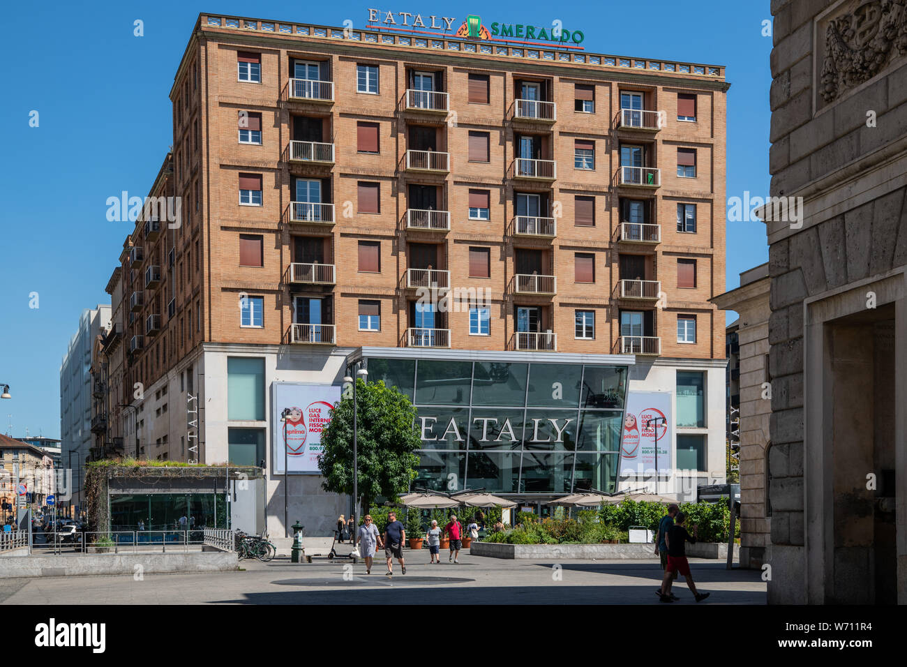 Eataly milan hi-res stock photography and images - Alamy