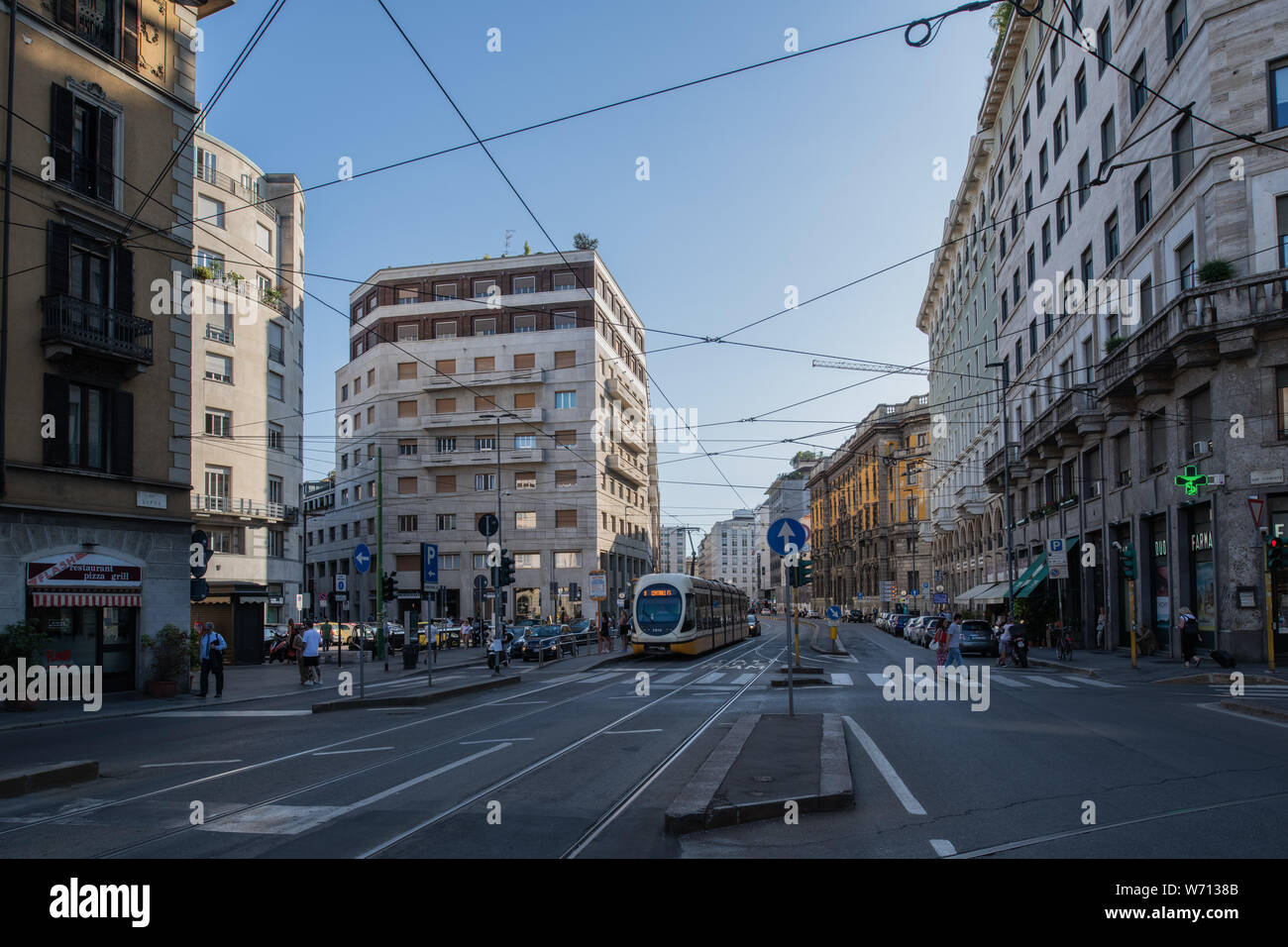 Via larga street hi-res stock photography and images - Alamy