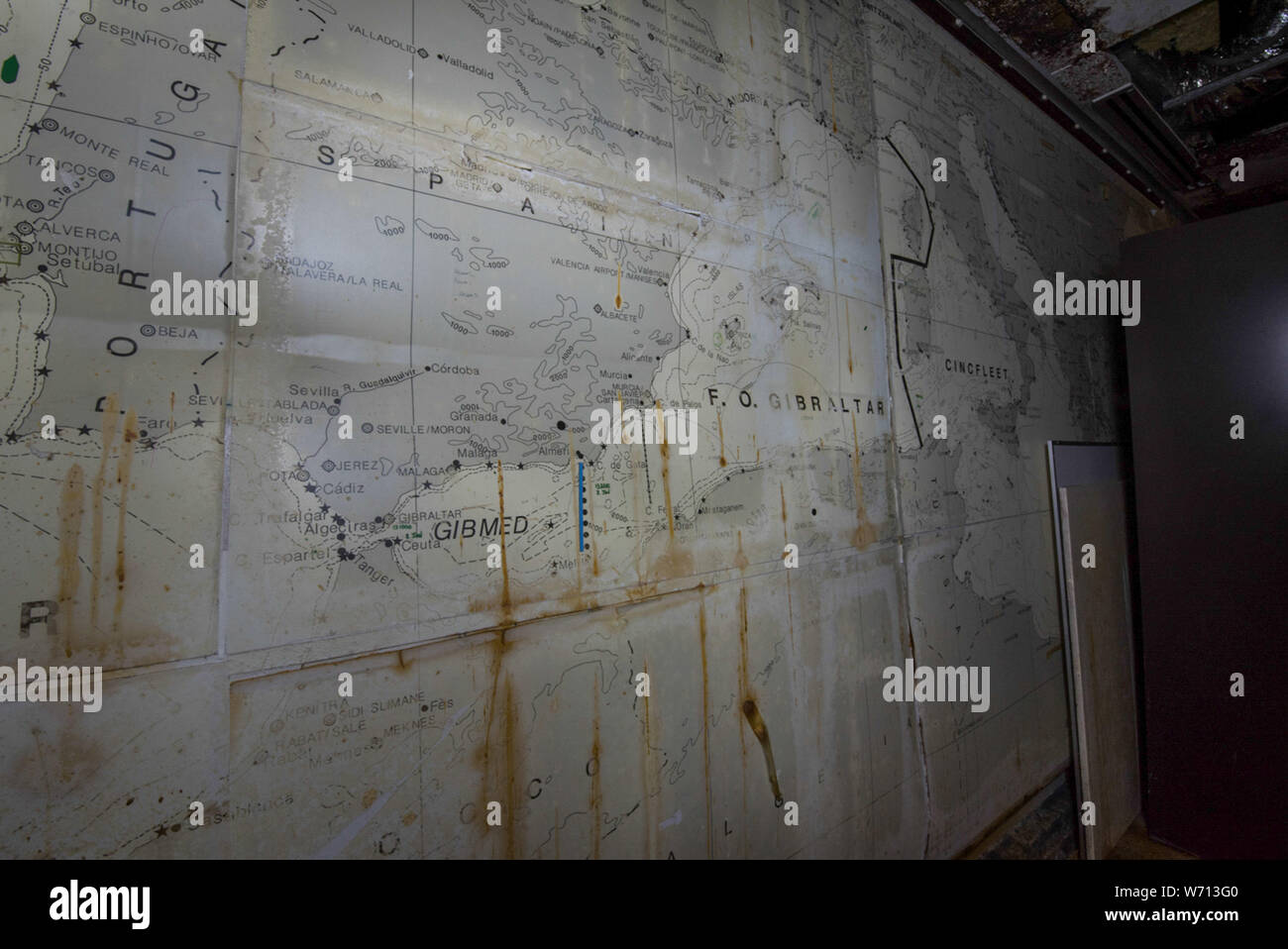 Joint operational communications centre hi-res stock photography and ...