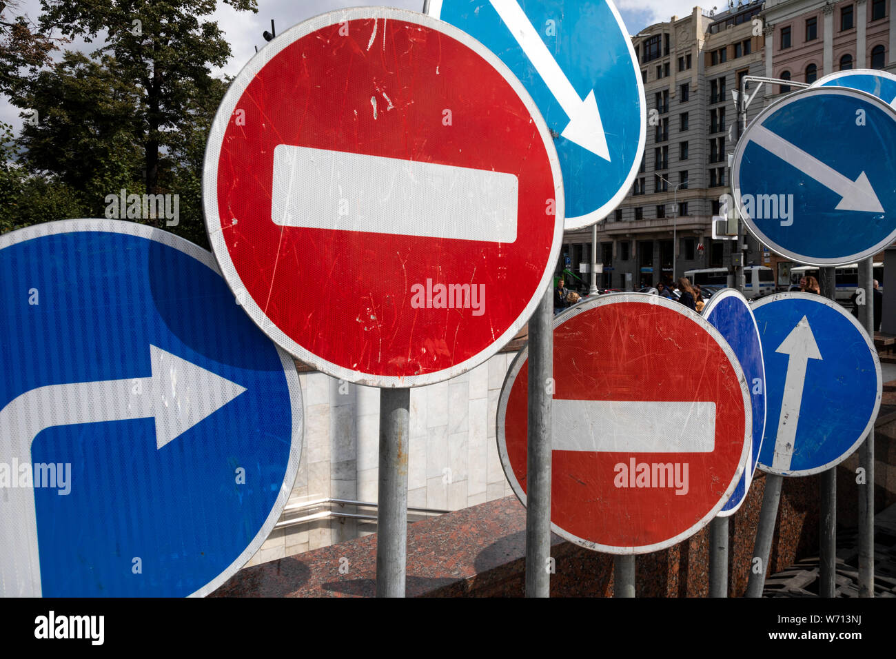 Highway Traffic Signs Arrow High Resolution Stock Photography and ...