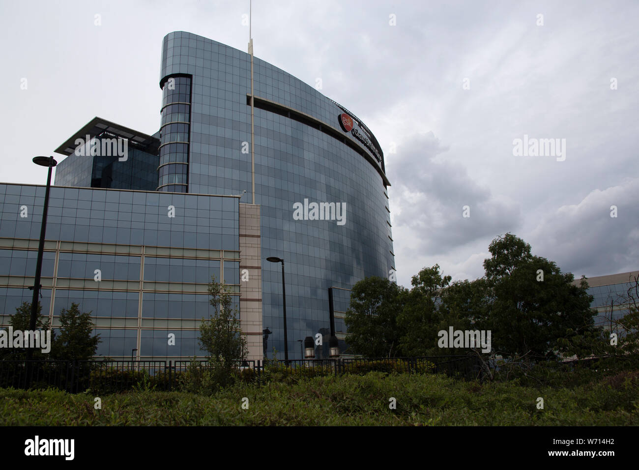 Gsk headquarters hi-res stock photography and images - Alamy