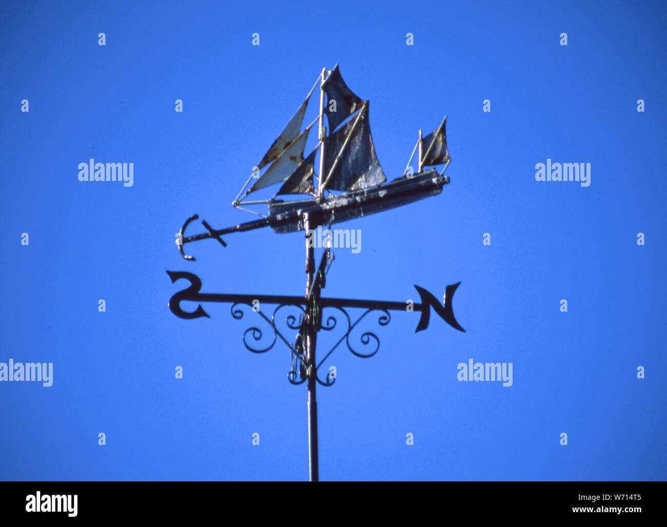 Weather Vane, ship at anchor, sailing ship Stock Photo - Alamy