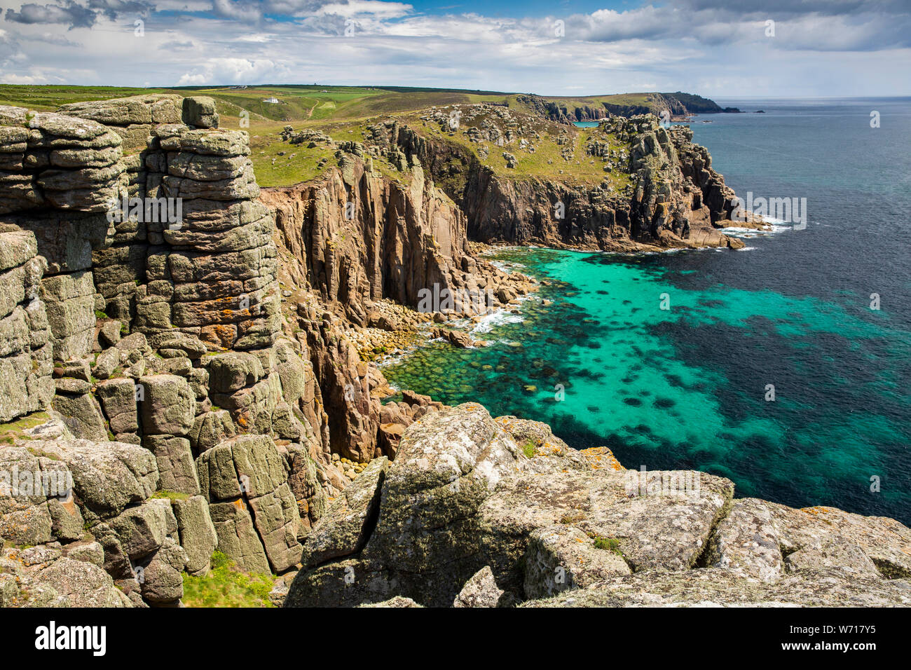 Tourists visiting lands end hi-res stock photography and images - Alamy