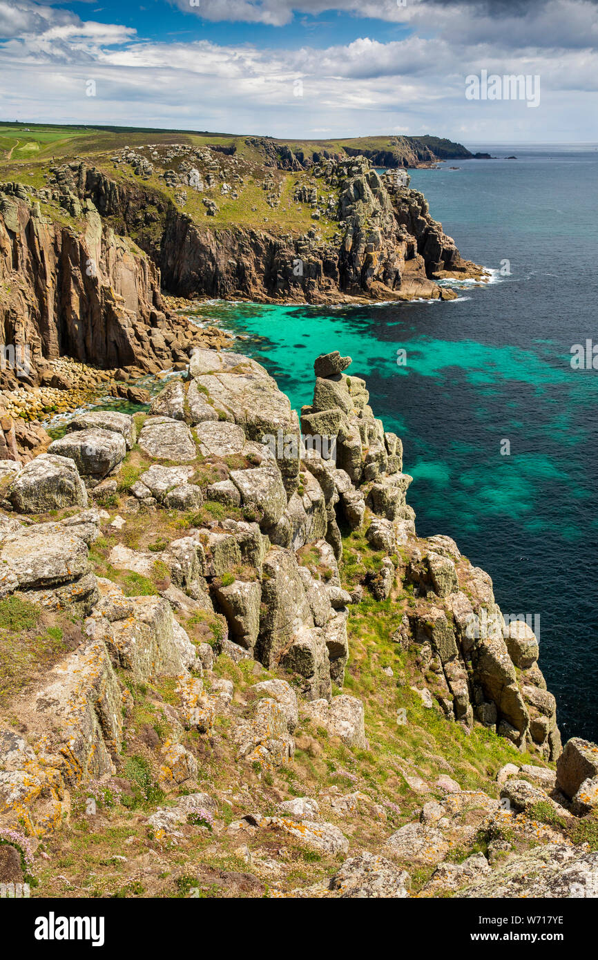 Pordenack point cornwall hi-res stock photography and images - Alamy