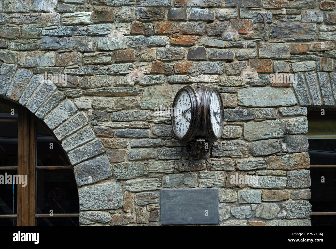 Old retro wall clock at a train station Stock Photo - Alamy