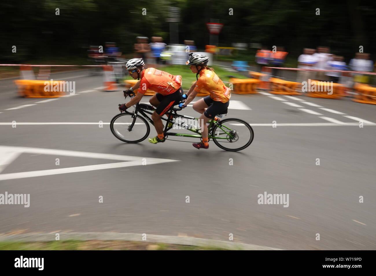 Ride london surrey 100 hi-res stock photography and images - Alamy