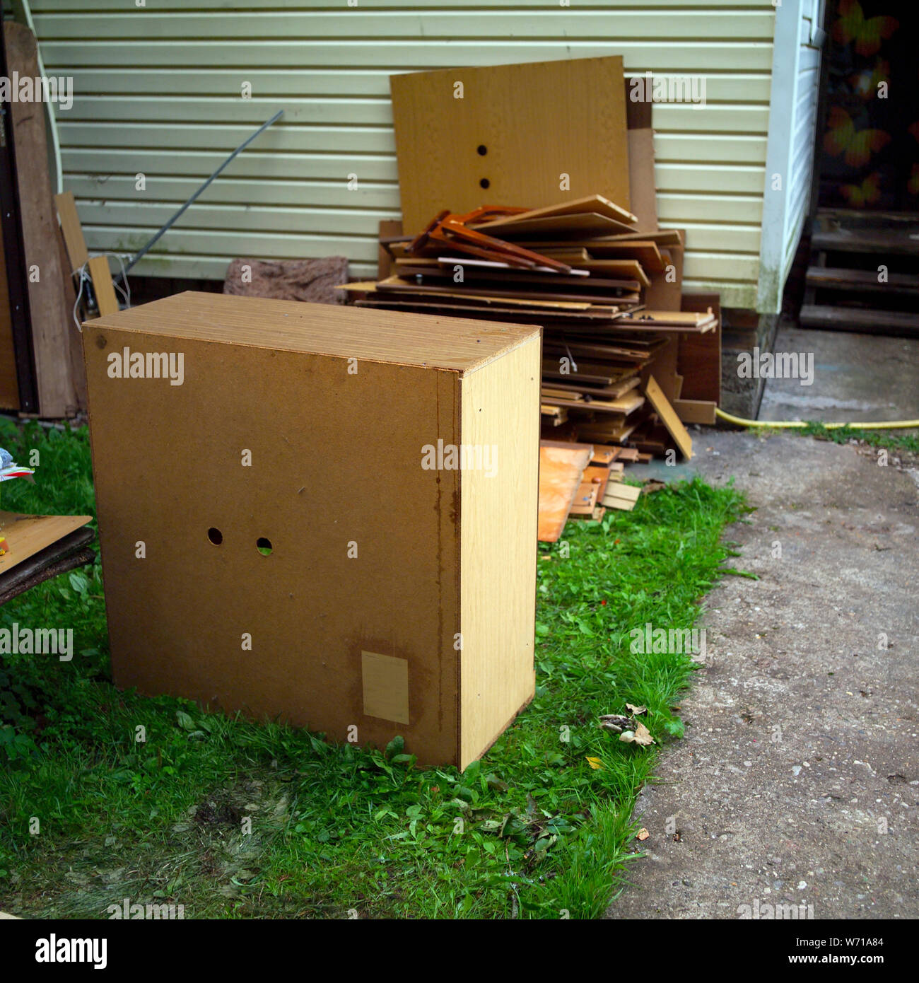 Disassembled furniture hi-res stock photography and images - Alamy