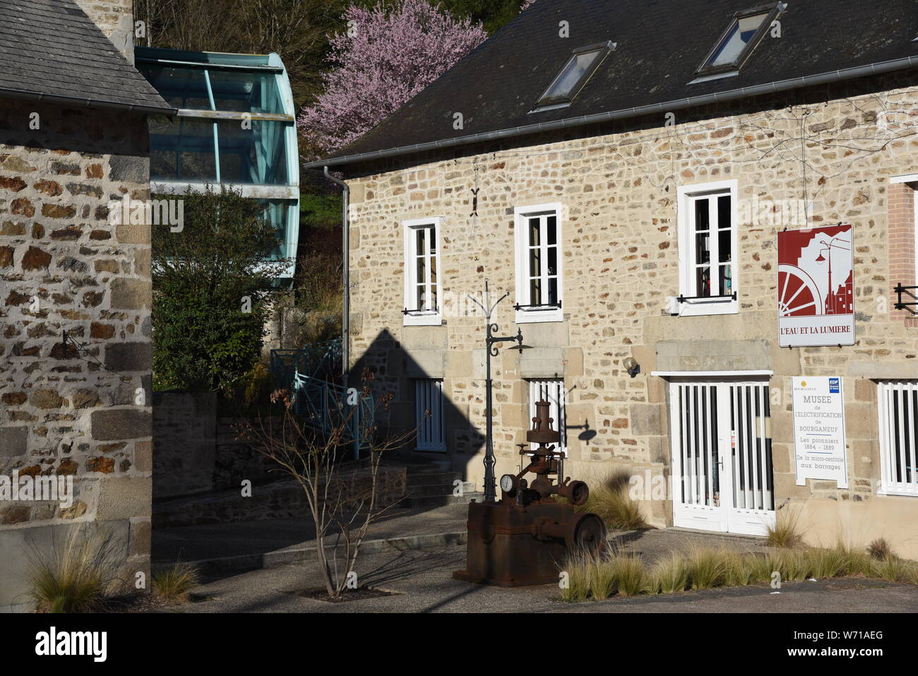 Musee de lelectrification hi-res stock photography and images - Alamy