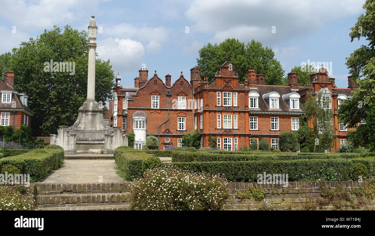 Newnham College Cambridge England Stock Photo - Alamy