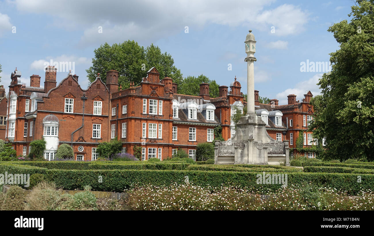 Newnham College Cambridge England Stock Photo - Alamy
