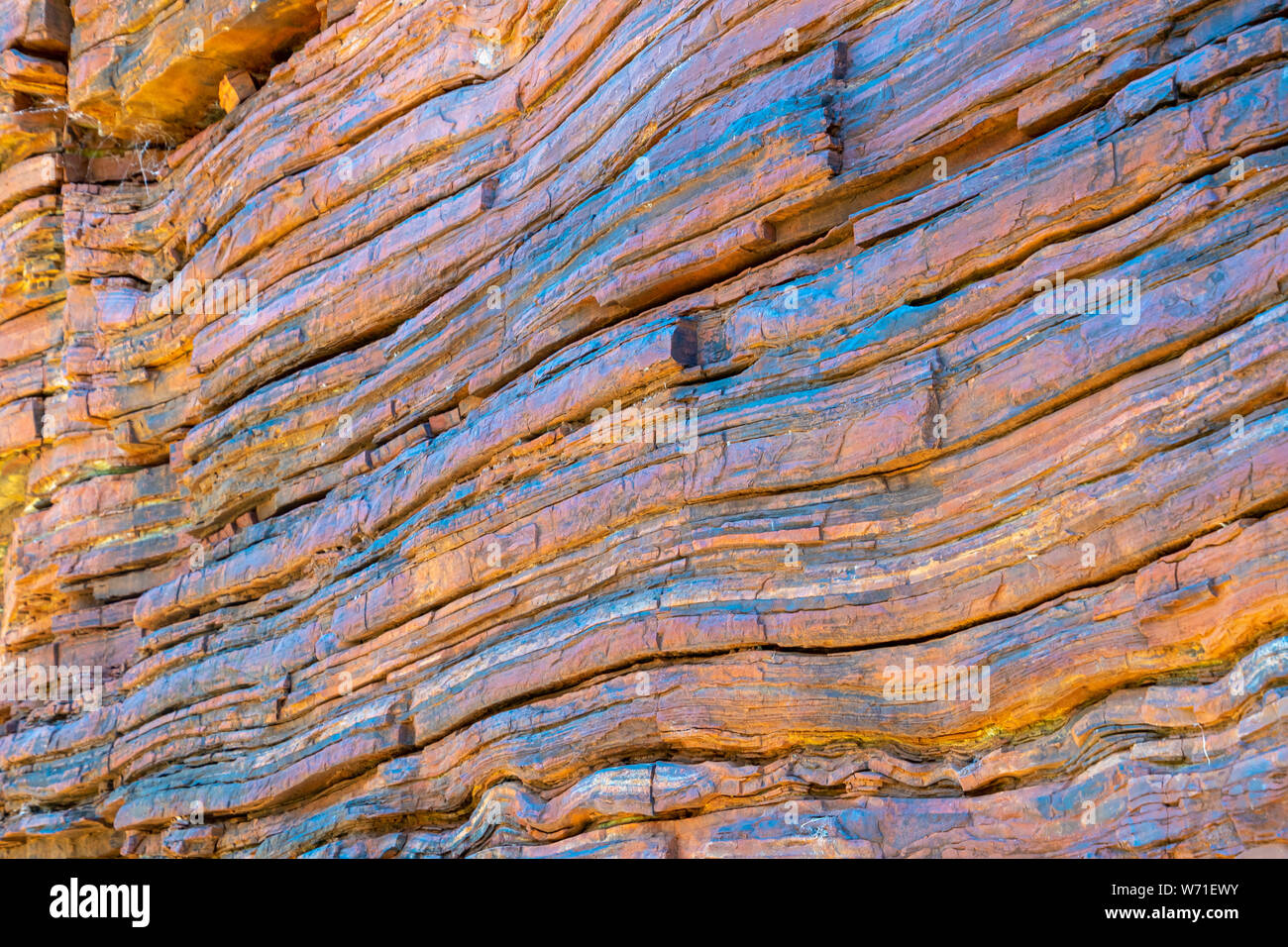 Blue asbestos hi-res stock photography and images - Alamy