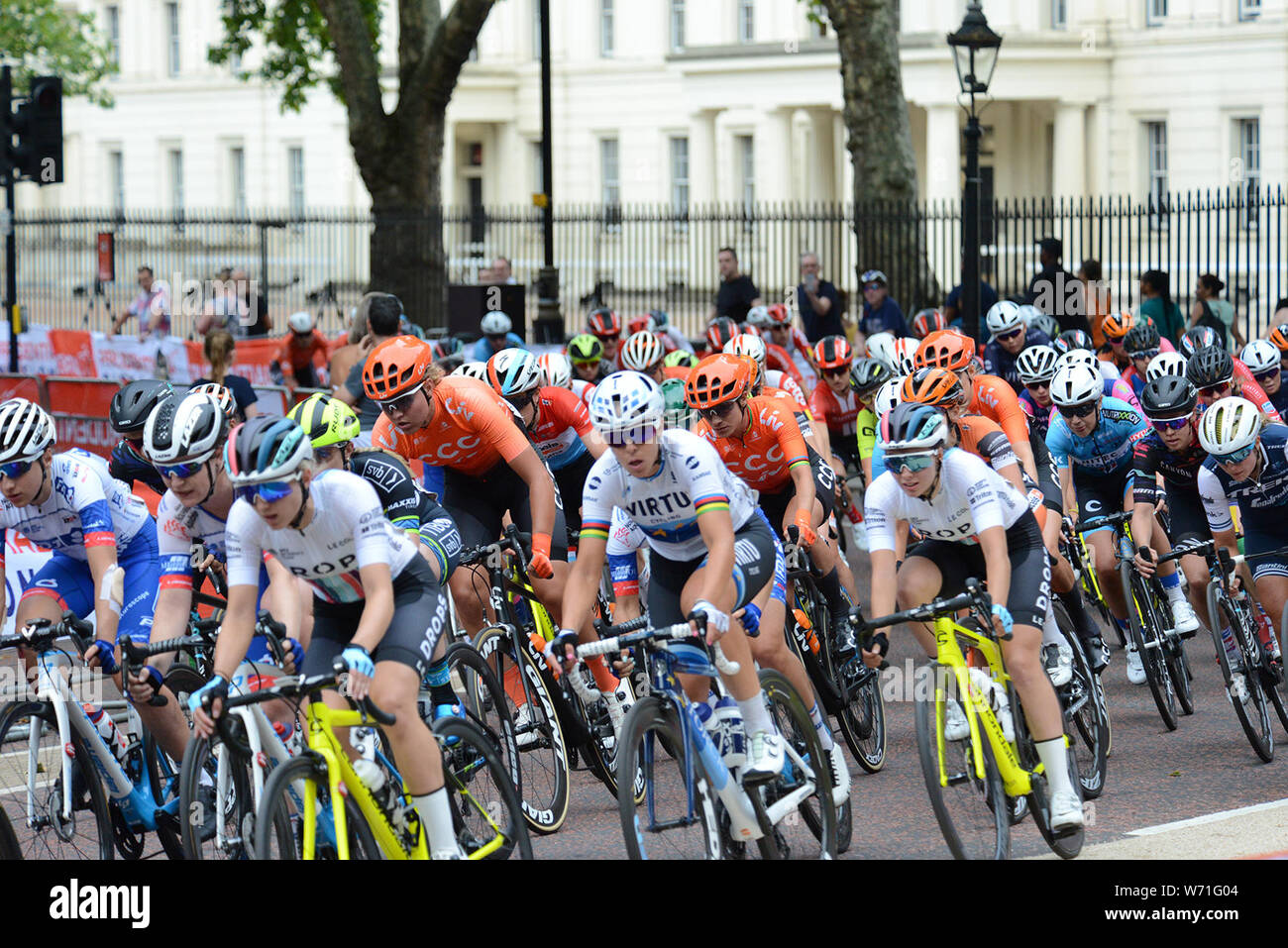 2019 prudential ridelondon hi-res stock photography and images - Alamy