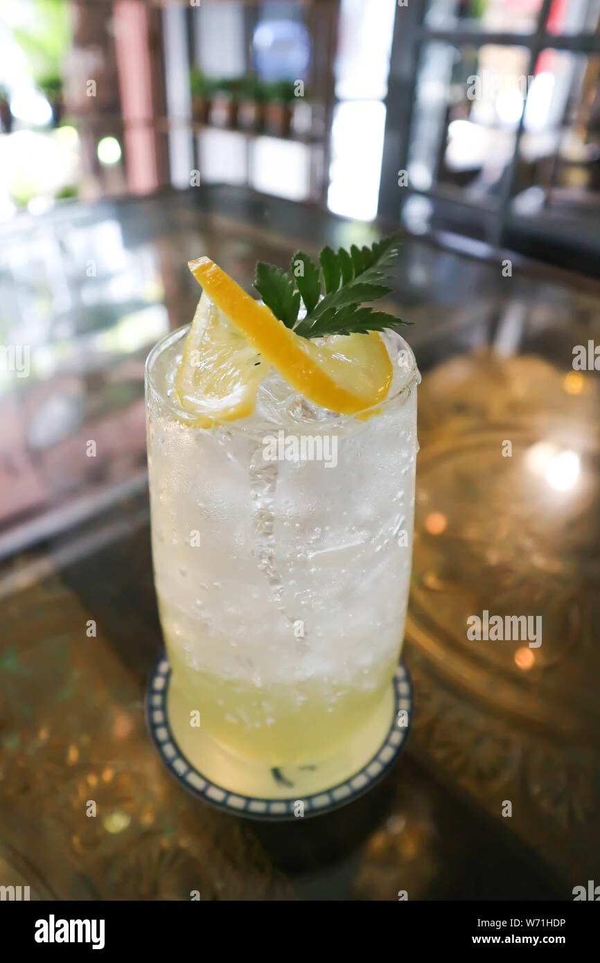 Lime italian soda hi-res stock photography and images - Alamy