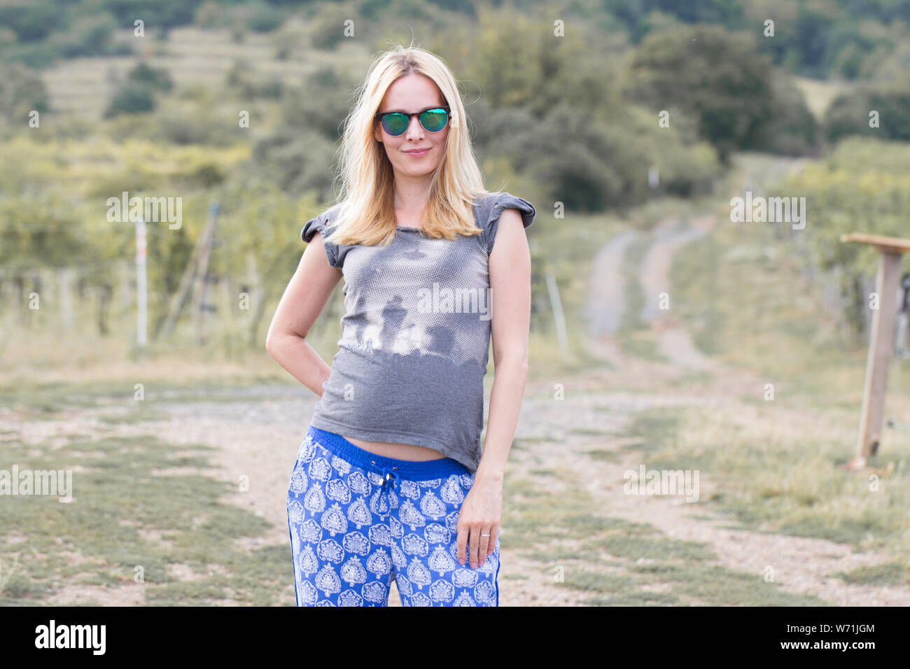 Beautiful young pregnant woman in hi-res stock photography and images ...