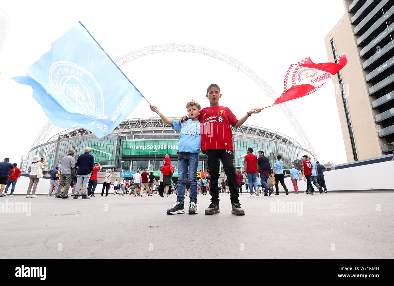 Support ahead community shield match wembley stadium hi-res stock ...