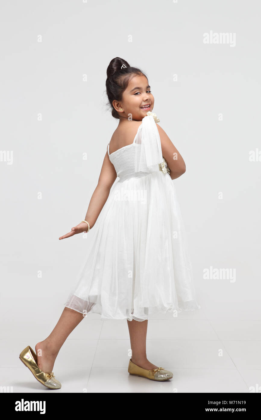Indian girl model hi-res stock photography and images - Alamy