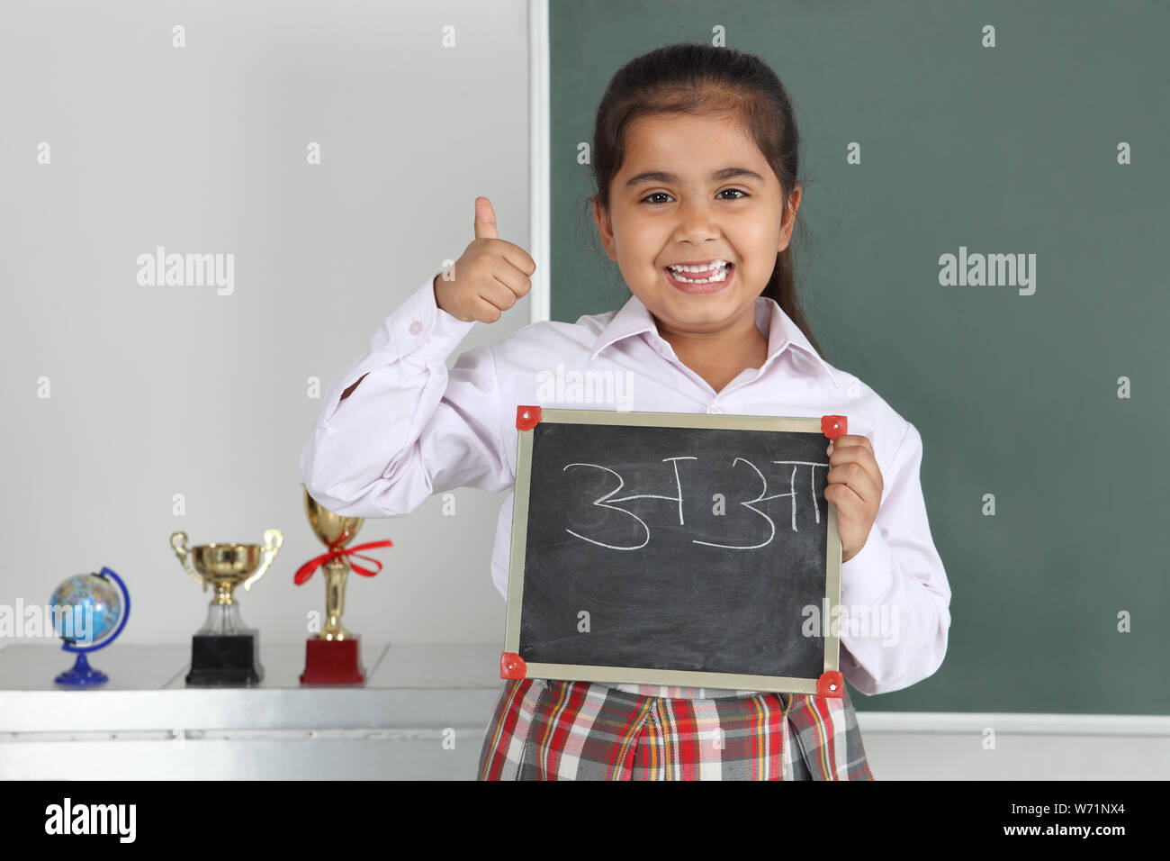 Hindi alphabets hi-res stock photography and images - Alamy