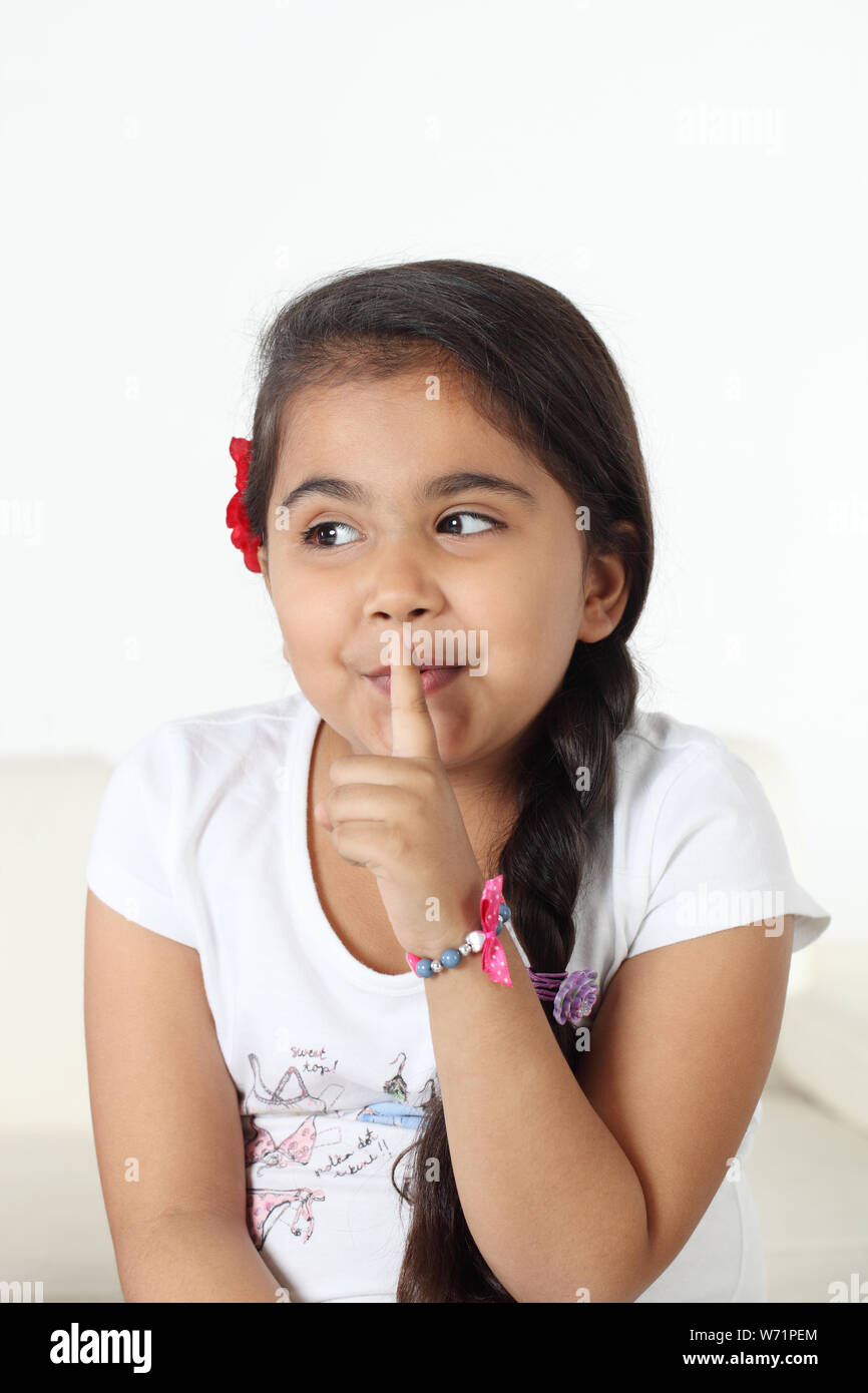 (girl or sunglass)shushing hi-res stock photography and images - Alamy