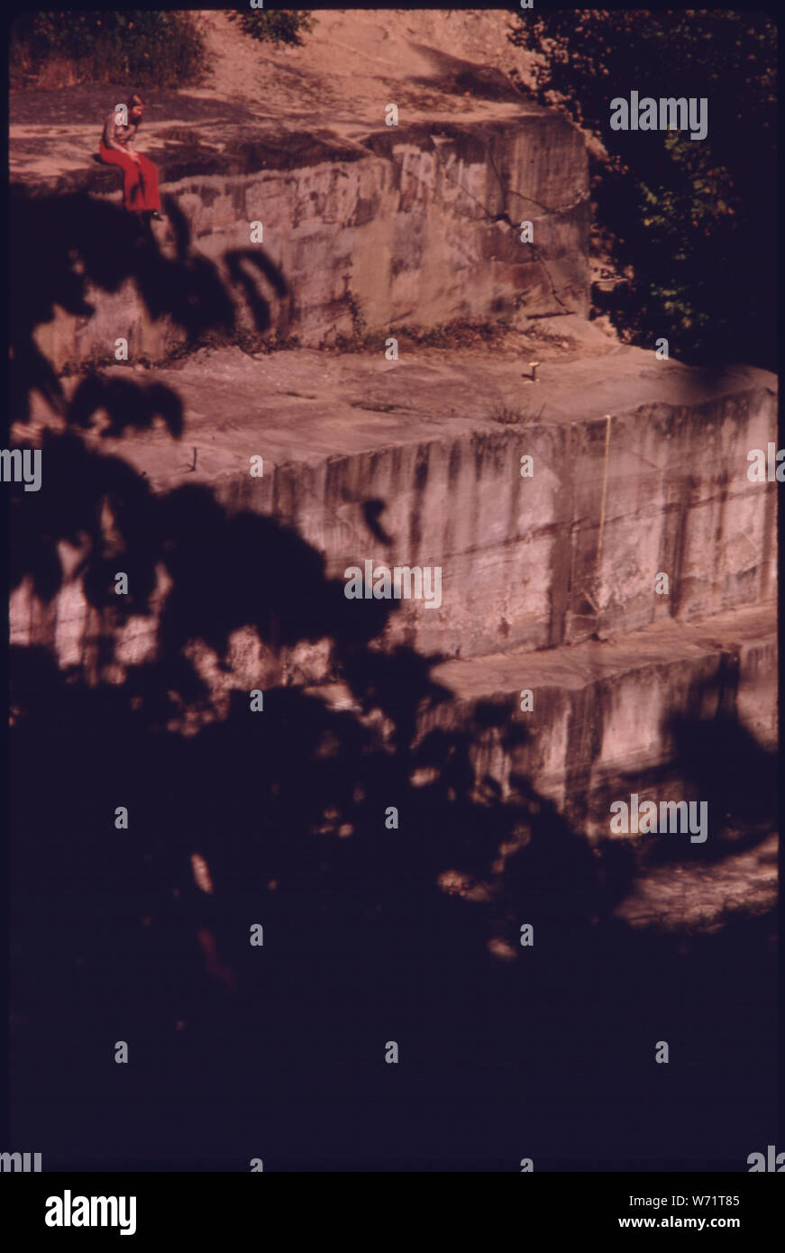 Deep plan building hi-res stock photography and images - Alamy