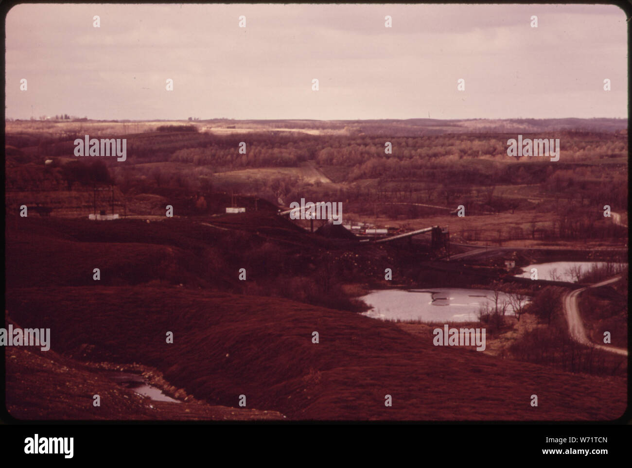 Coal tipple hi-res stock photography and images - Alamy