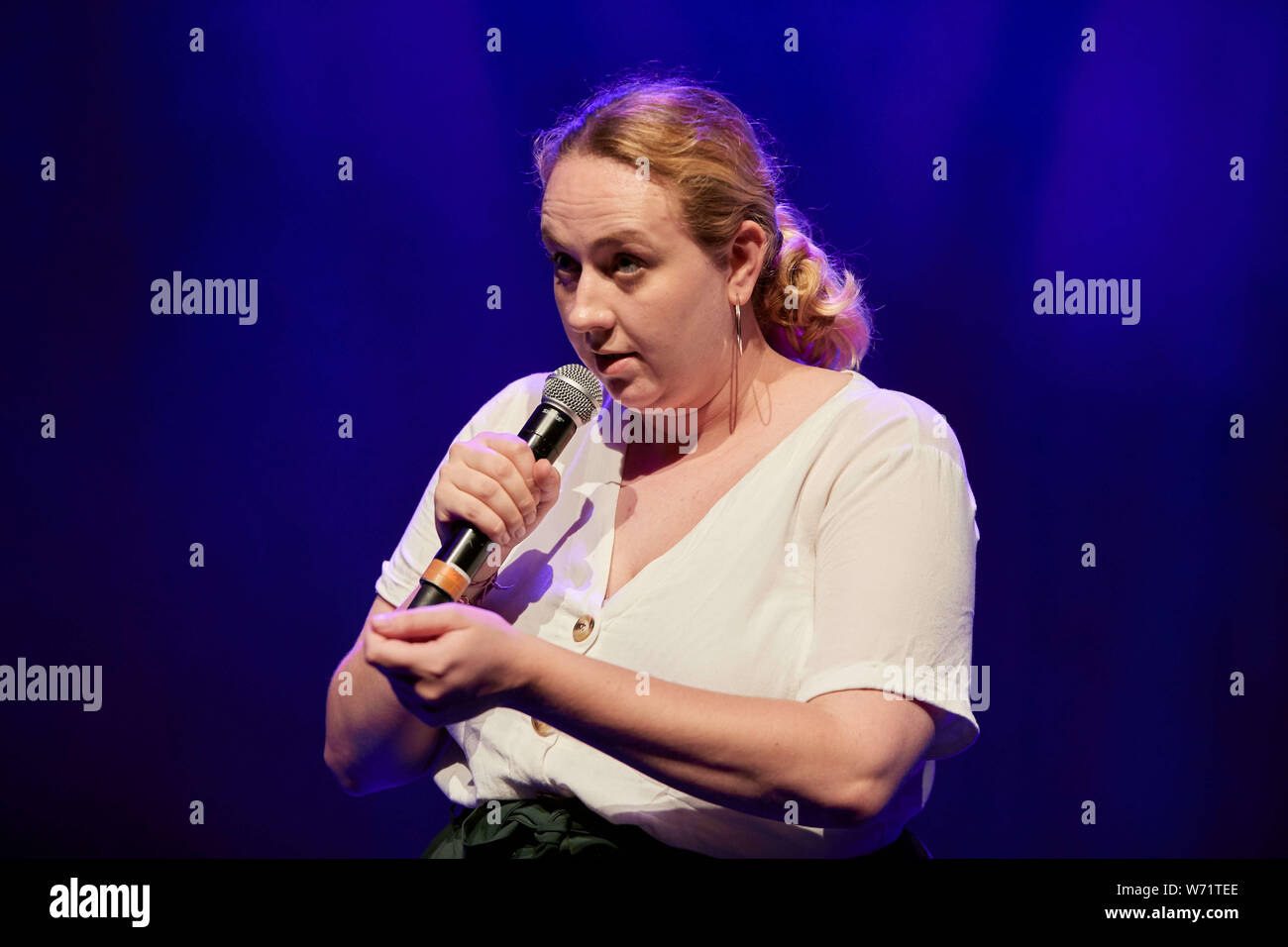 Helen bauer comedian hi-res stock photography and images - Alamy