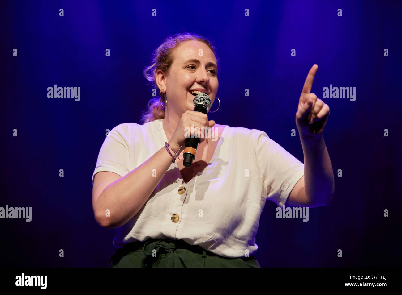 Helen bauer comedian hi-res stock photography and images - Alamy