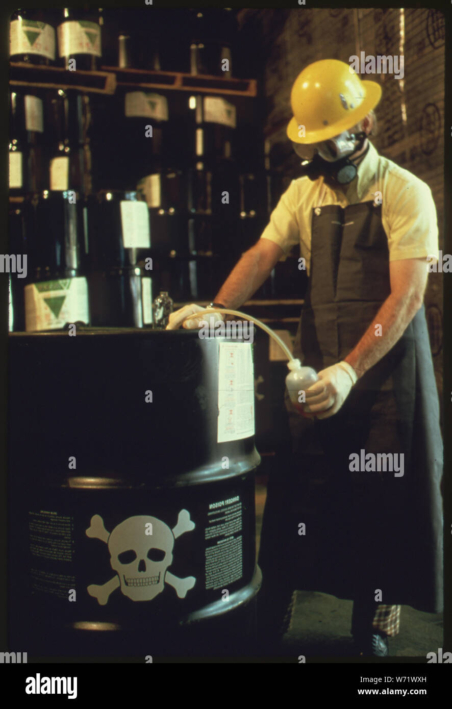 Methyl parathion hi-res stock photography and images - Alamy