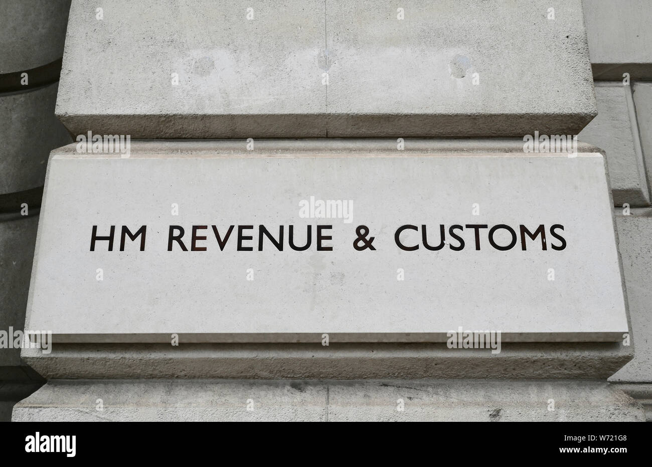 HM Revenue & Customs Sign, Whitehall, London. UK Stock Photo - Alamy