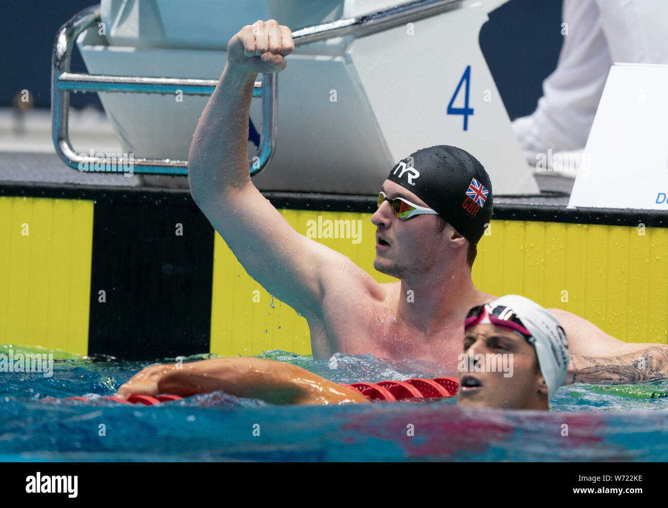50m freestyle men hi-res stock photography and images - Alamy